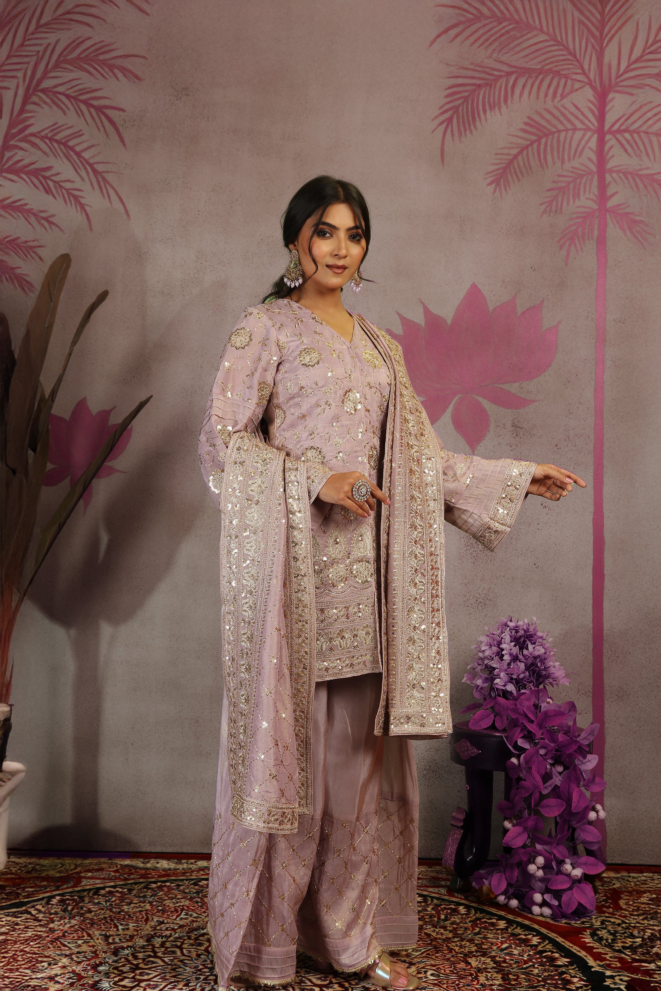 Zari Embroidered Allover and Four Side Border Tissue Dupatta – Charu Kapoor
